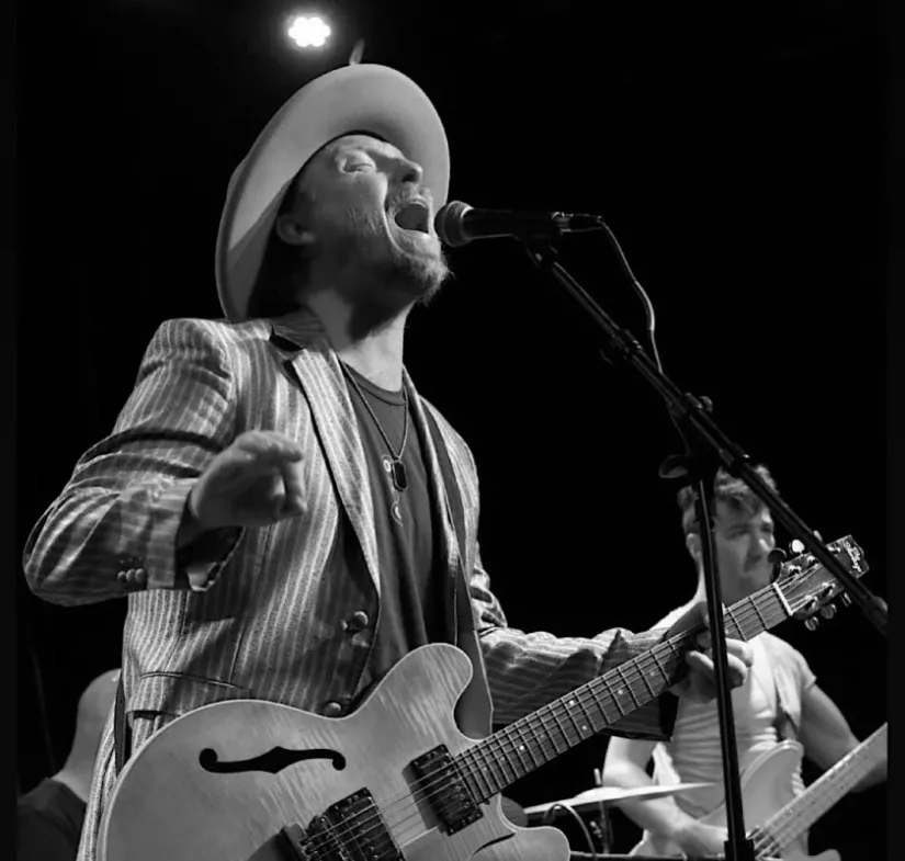 Chord Changes Using Arpeggios | Guitargate